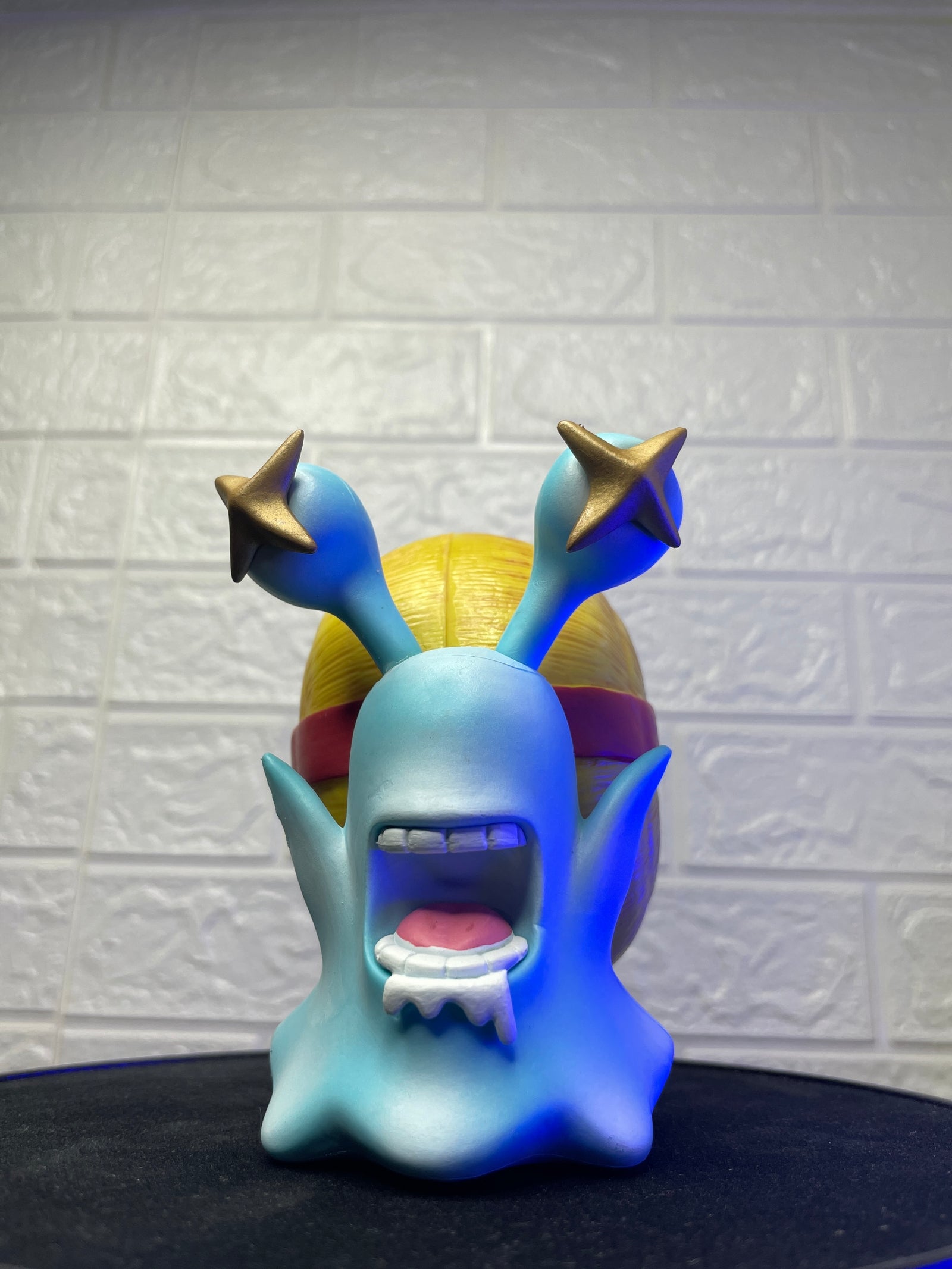 Monkey D. Luffy Transponder Snail